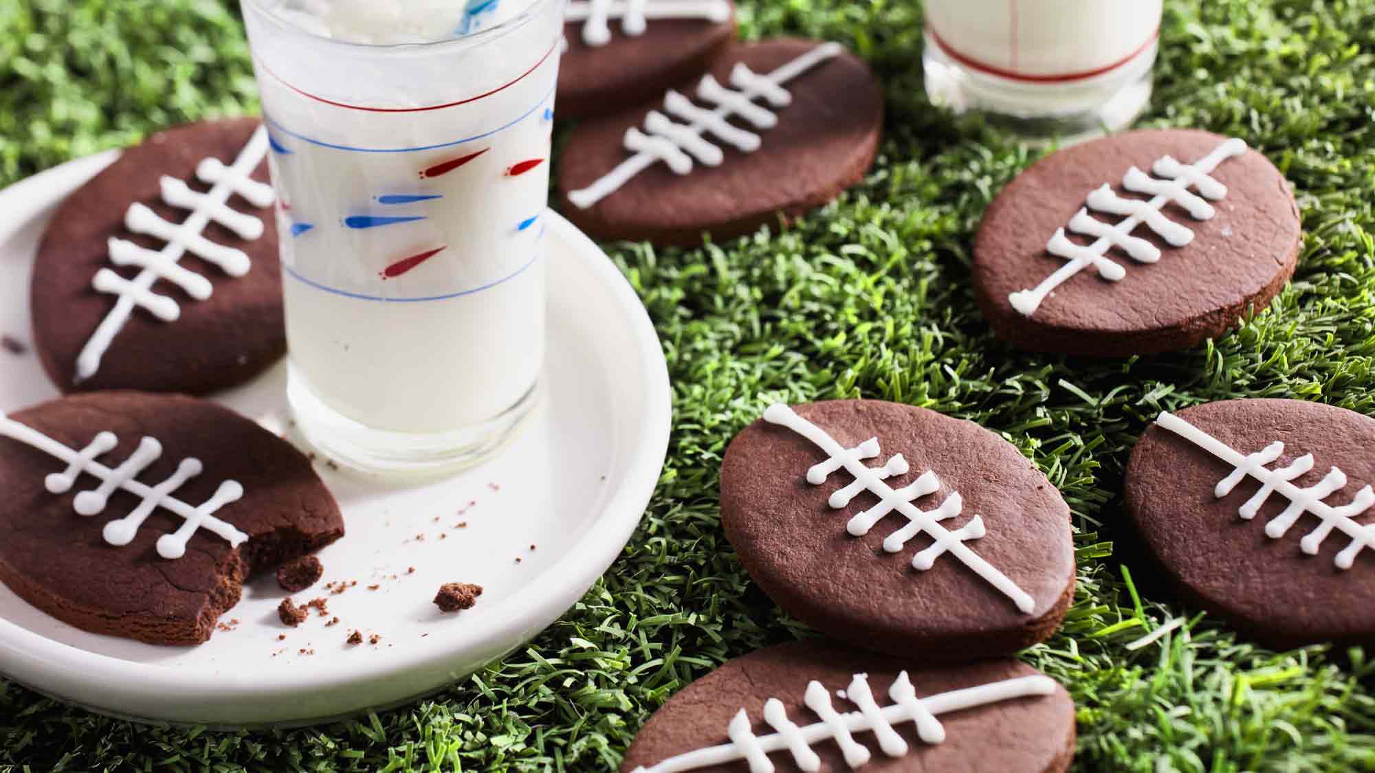Chocolate Footy Biscuits | McCormick Australia