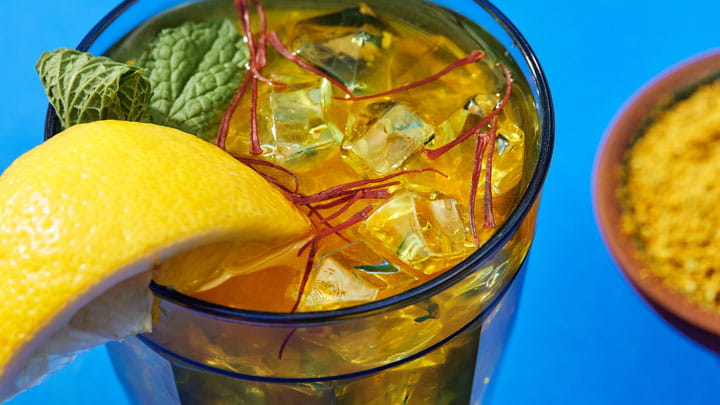 Cooling Saffron Honey Tea | McCormick For Chefs®