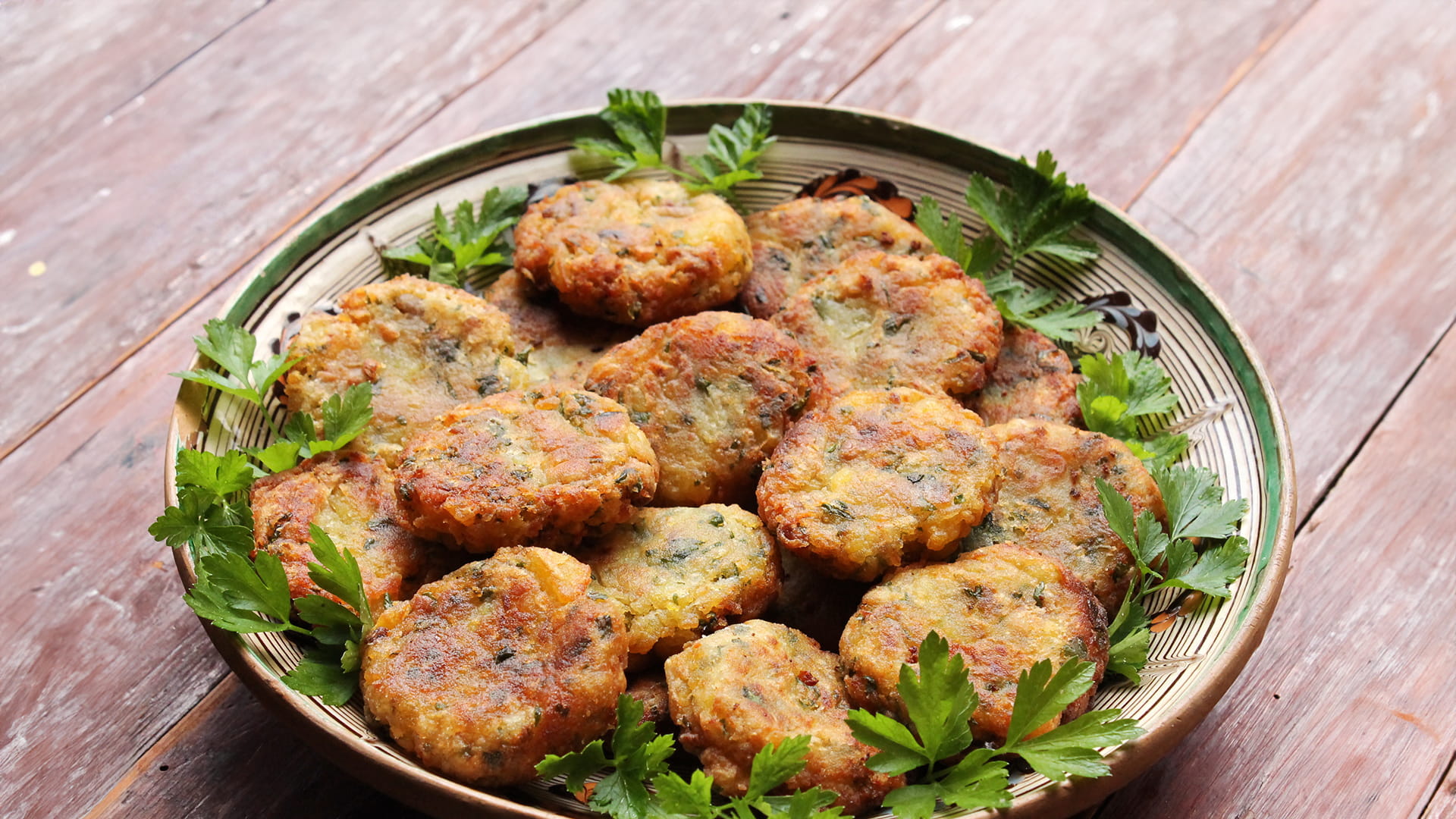 Fried Potato Patties (Bergedil) | McCormickAsia.com