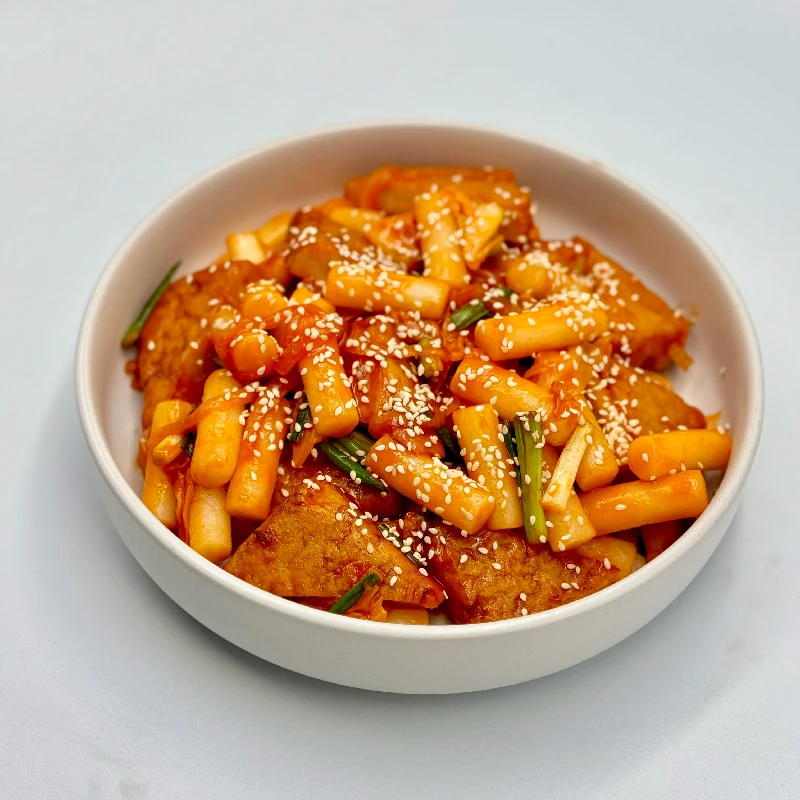 Korean Rice Cake with Fish Cake Sheet (Tteokbokki) | McCormickAsia.com