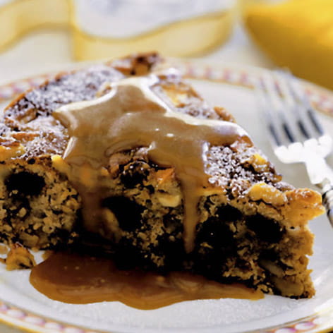 Saffron, Walnut and Raisin Tea Buns | McCormick Flavour Solutions