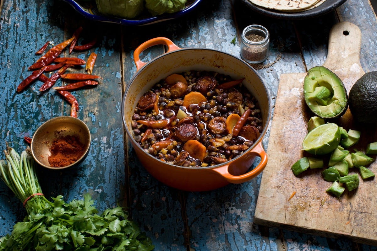 6 Easy Chili Recipes For Dinner | Club House CA