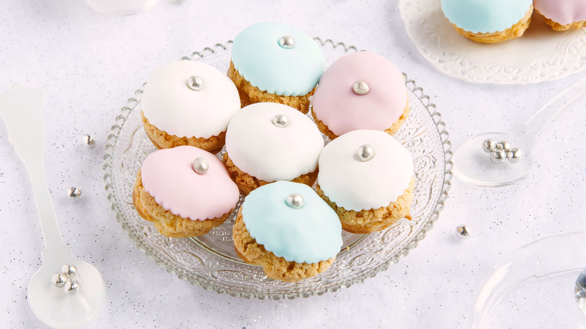 Recette des Choux au Glaçage Coloré Pastel | Vahiné